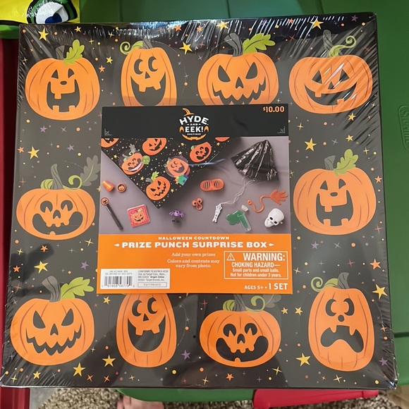 Hyde & EEK! | Toys | New Sealed Hyde Eek Boutique Halloween Countdown ...